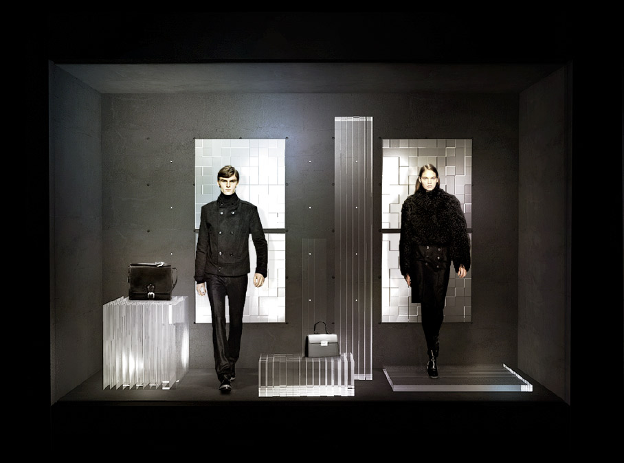 HUGO BOSS - STUDIO BROSNAN